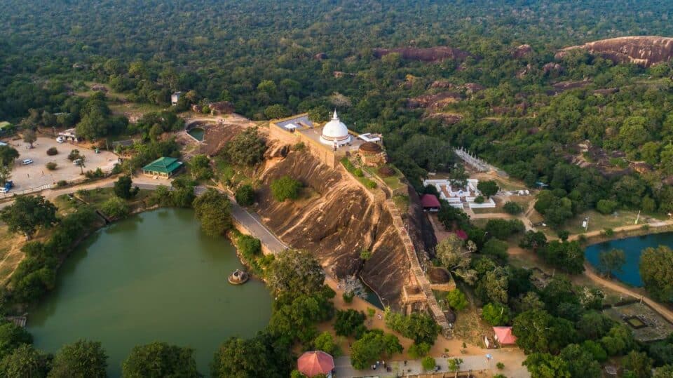 Two Weeks in Sri Lanka: 3 Action-Packed Itineraries