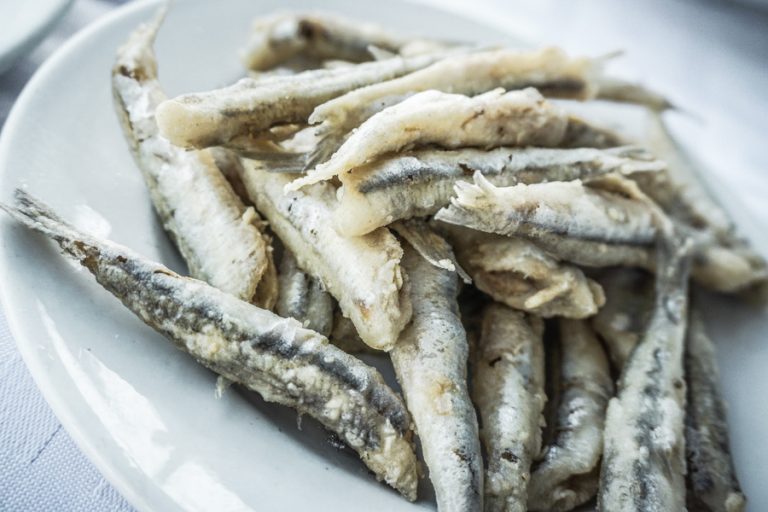 17 Unmissable Things to do in Malaga, Spain — The Discoveries Of