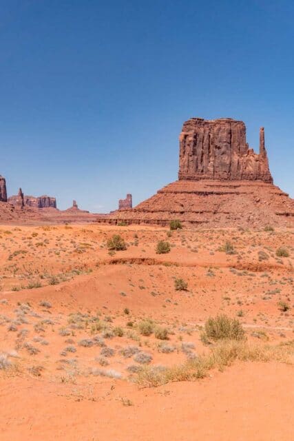 Monument Valley Travel Guide — The Discoveries Of
