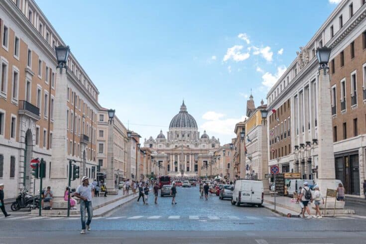 Visiting the Spanish Steps, Rome: A Practical Guide — The Discoveries Of