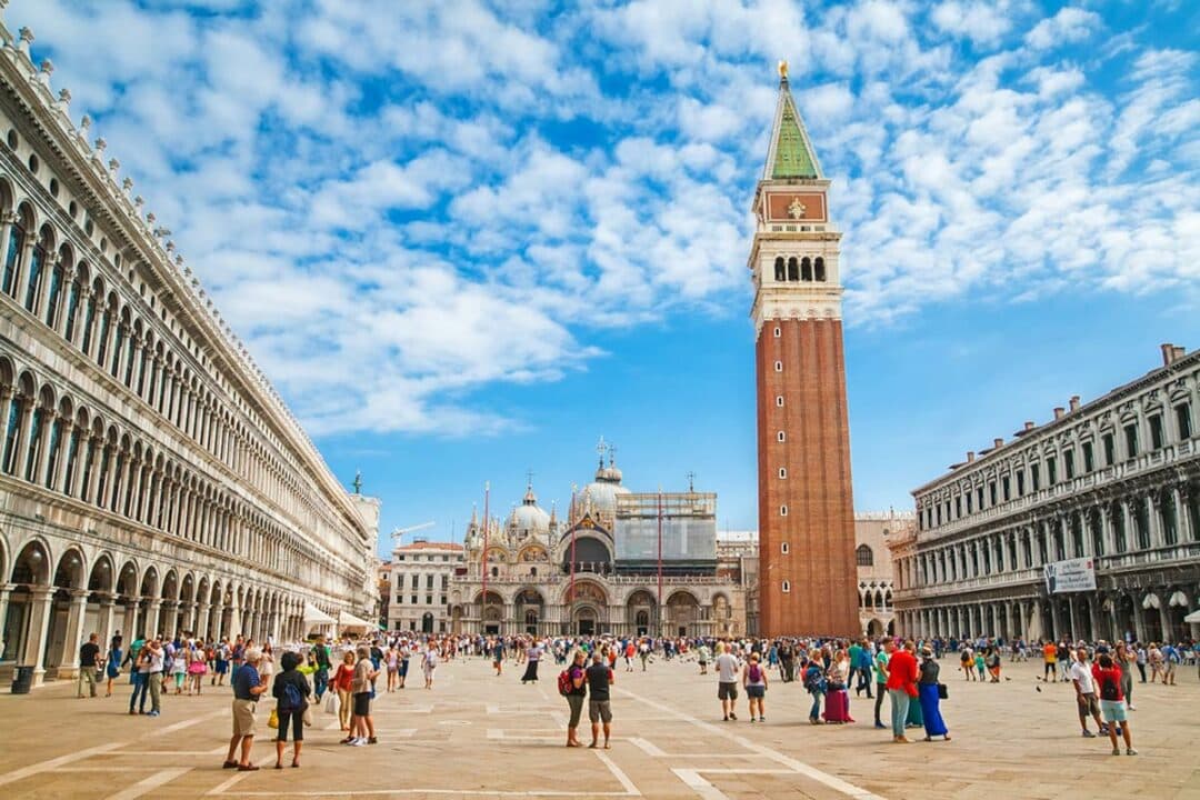 25 Incredible Venice Landmarks — The Discoveries Of