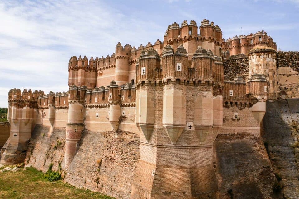 14 Historic Castles in Spain to Visit — The Discoveries Of