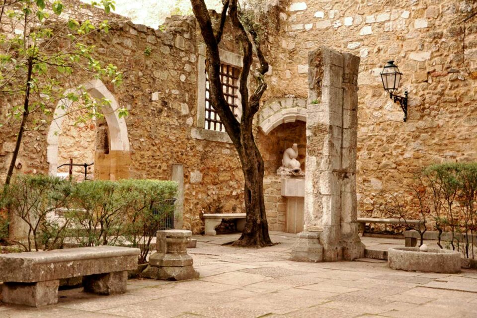 14 Beautiful Castles in Portugal You Have to Visit — The Discoveries Of